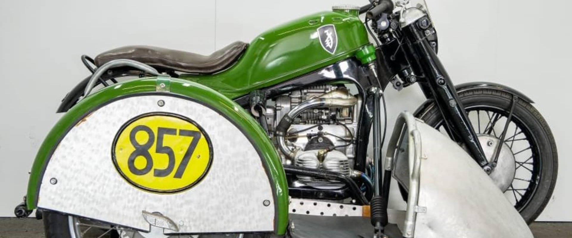 The Thrill of Classic Motorcycle Auctions
